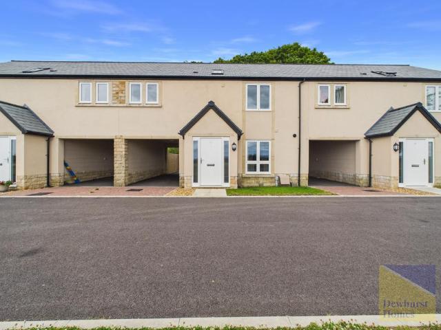 4 bedroom mews for sale