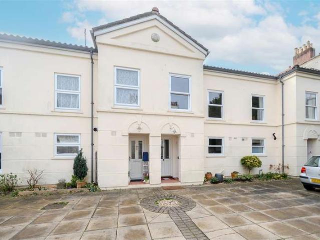 4 Bedroom Mews House