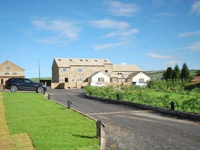 4 bedroom mews house for sale in Shiloh Road Mellor SK6 SK6
