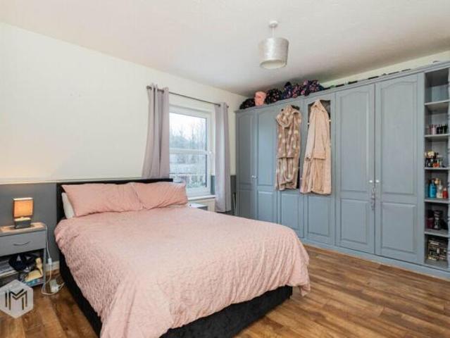 4 bedroom mews property for sale in Bradshaw Hall Drive, Bolton, BL2