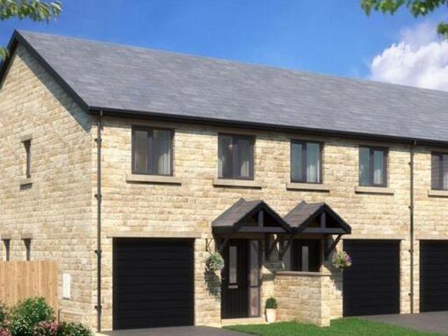 4 Bedroom Mews Property For Sale In Calder Mews, Greetland
