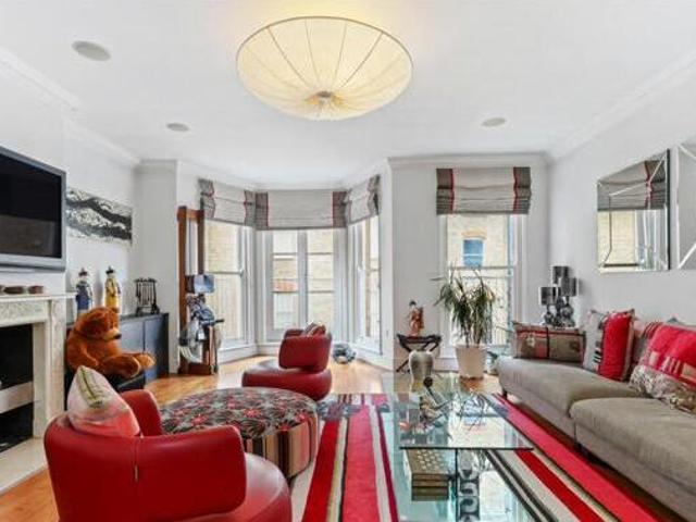 4 Bedroom Mews Property For Sale In London