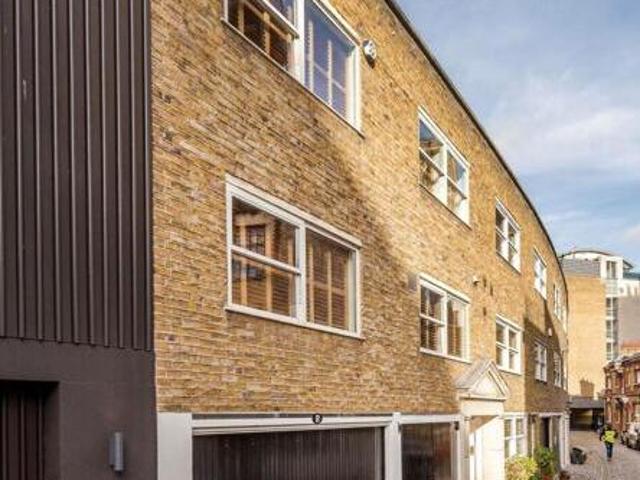 4 Bedroom Mews Property For Sale In Marylebone, London