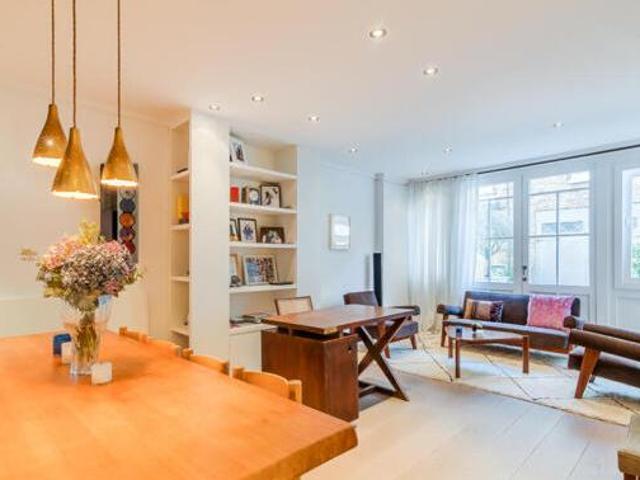 4 Bedroom Mews Property For Sale In Paddington