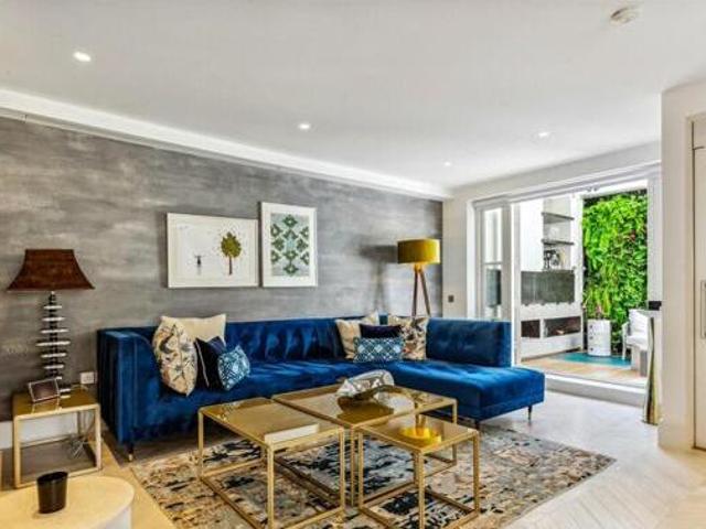 4 Bedroom Mews Property For Rent In Kensington
