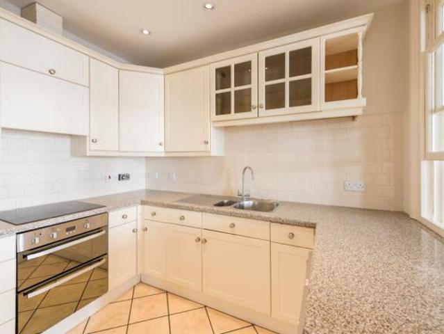 4 bedroom mews property for rent in Petersham Place, London, SW7