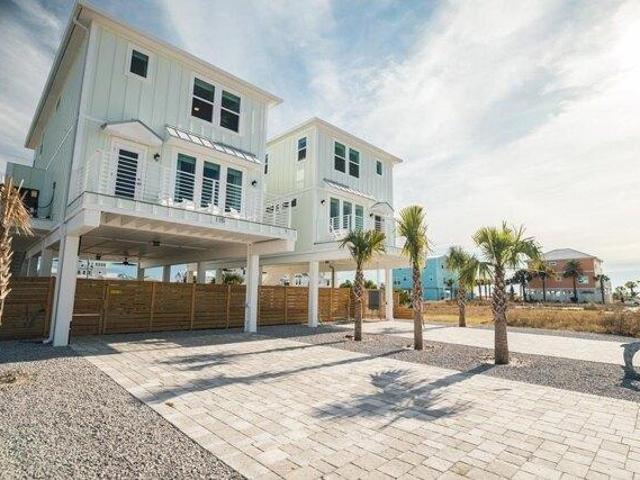 4 bedroom, Mexico Beach FL 32456 90326323