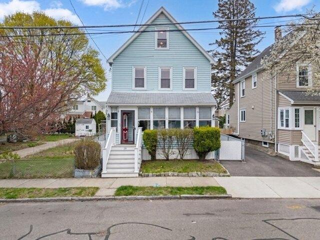 4 bedroom, Medford MA 02155 102061308