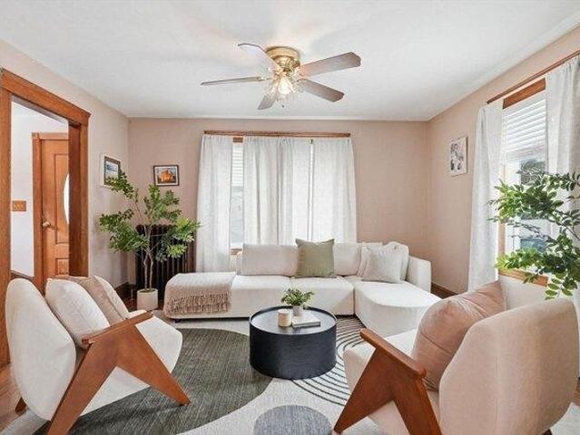 4 bedroom, Medford MA 02155 102343716