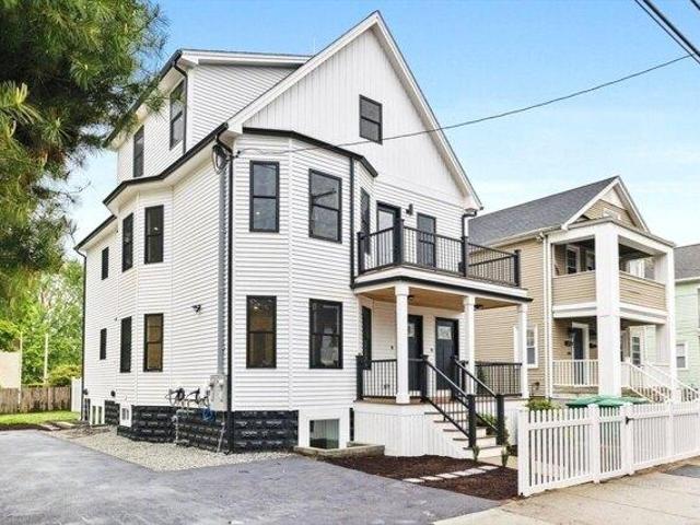 4 bedroom, Medford MA 02155 105157608