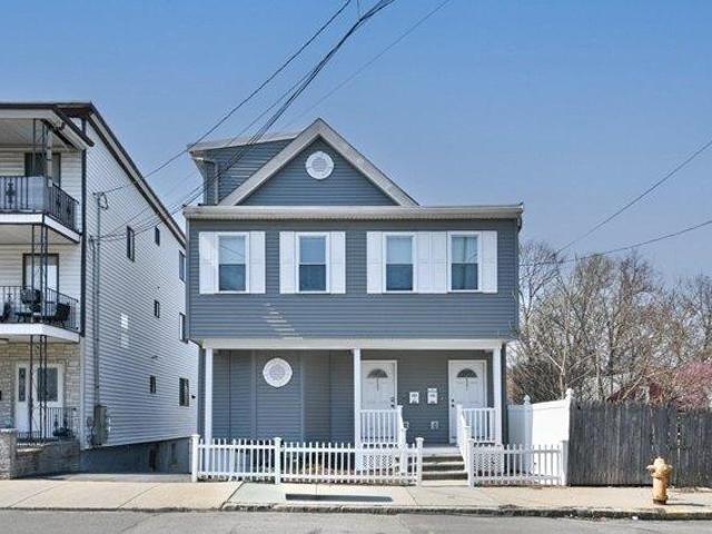 4 bedroom, Medford MA 02155 LS101632254