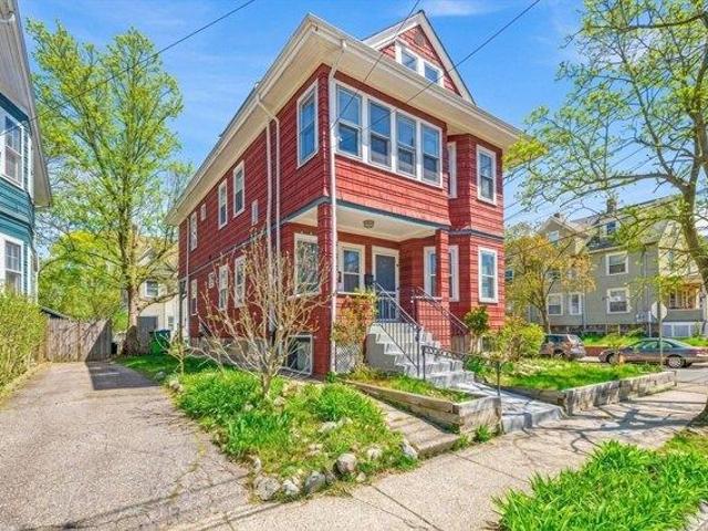 4 bedroom, Medford MA 02155 LS102634555