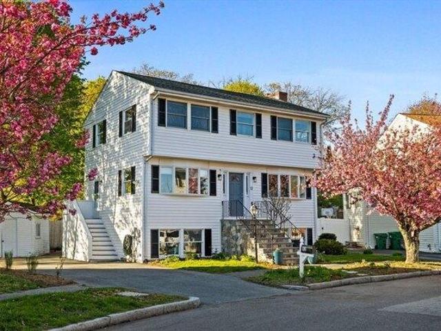 4 bedroom, Medford MA 02155 LS103101474