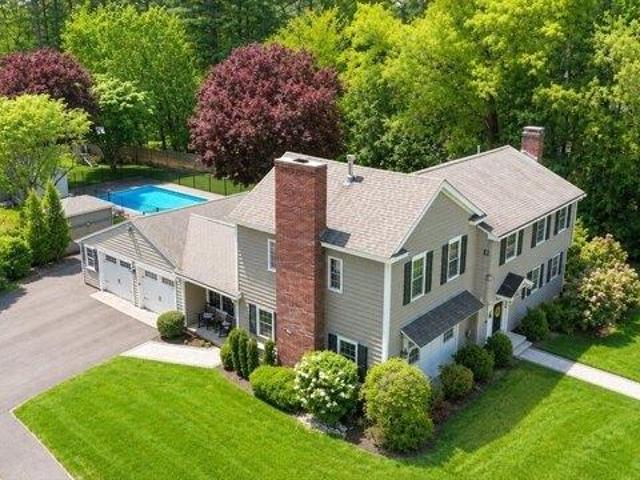 4 bedroom, Medfield MA 02052 104790706