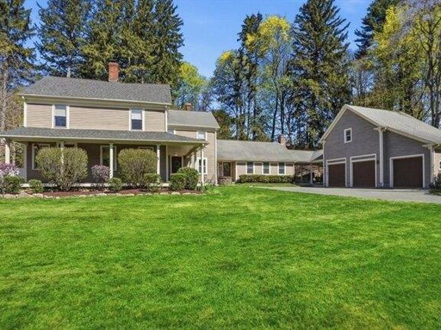 4 bedroom, Medfield MA 02052 102668784