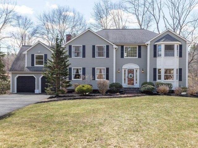 4 bedroom, Medway MA 02053 102345618