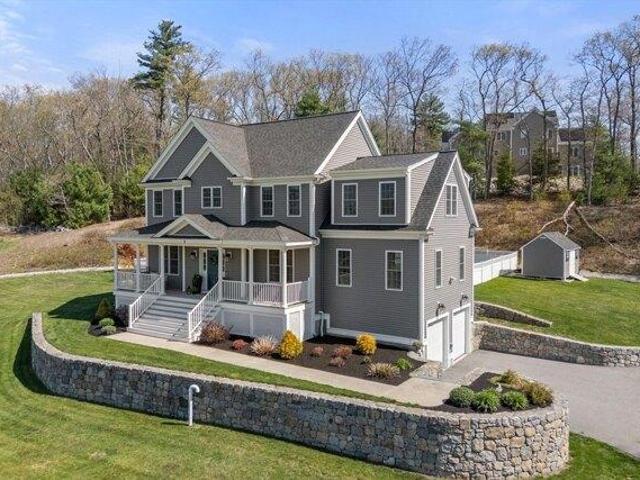 4 bedroom, Mendon MA 01756 102668626