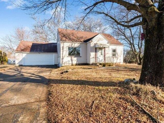 4 bedroom, Menominee MI 49858 LS89240277