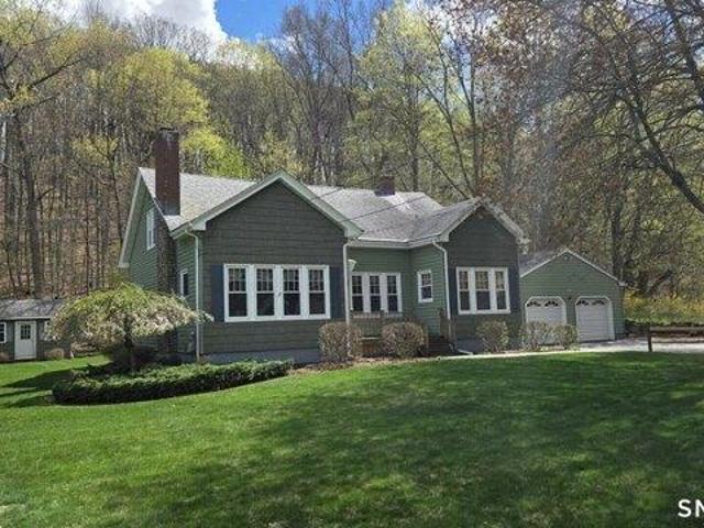 4 bedroom, Meriden CT 06450 104851901