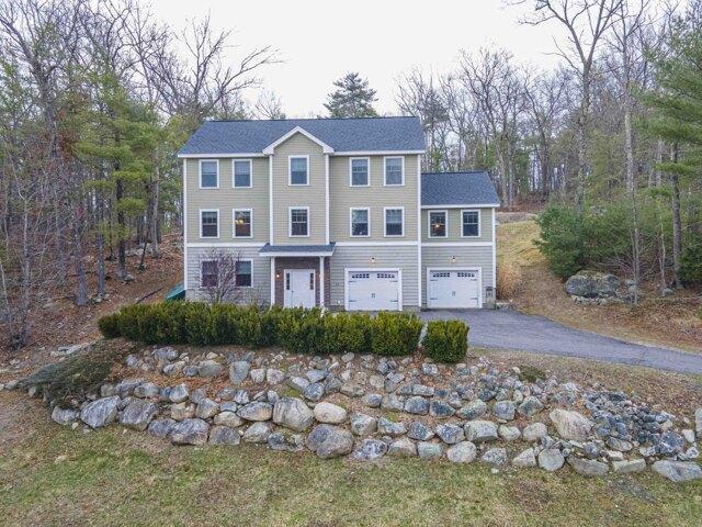 4 bedroom, Merrimack NH 03054 102584418