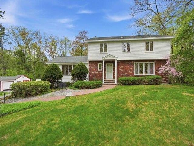 4 bedroom, Merrimack NH 03054 102529210