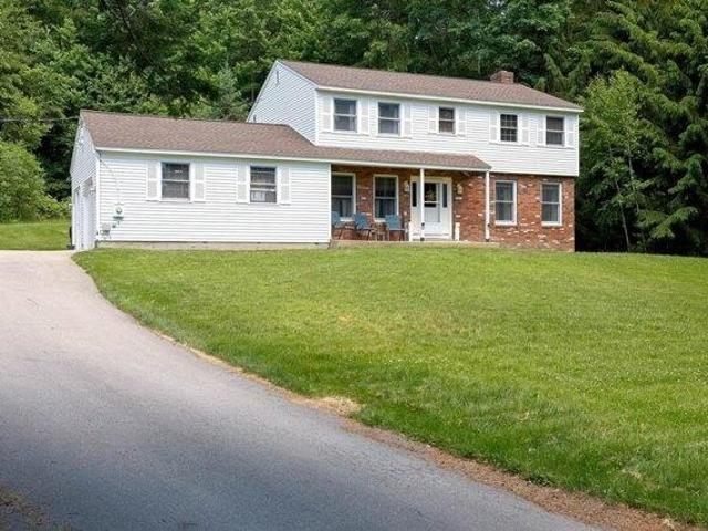 4 bedroom, Merrimack NH 03054 104788710