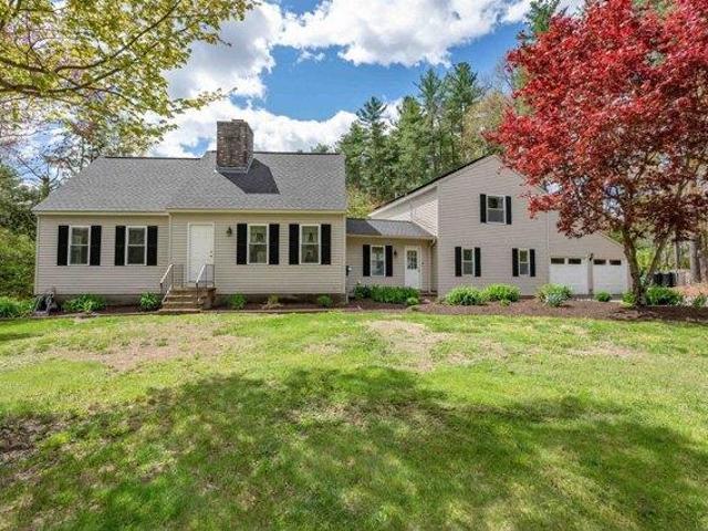 4 bedroom, Merrimack NH 03054 104717855