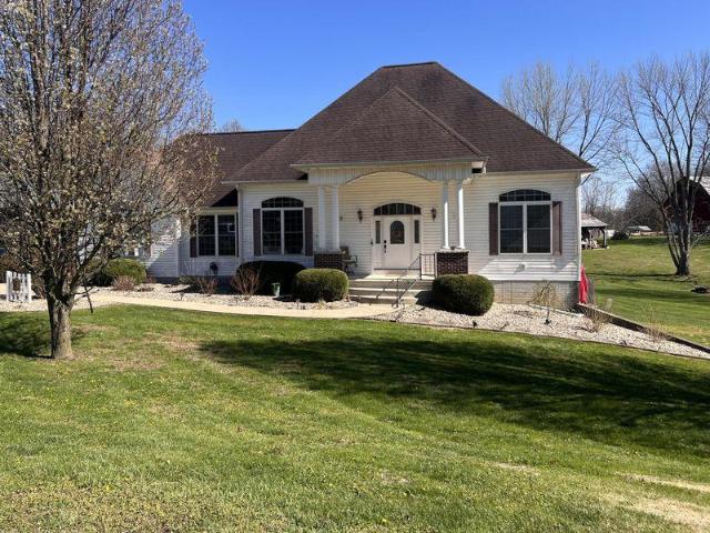 4 bedroom, Mitchell IN 47446 100973110