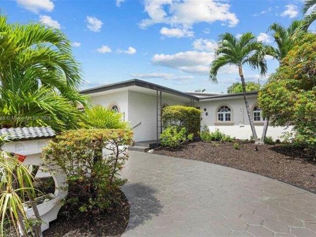 4 bedroom, Miami Beach FL 33141 LS88596648