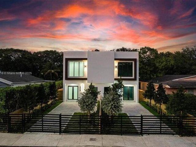 4 bedroom, Miami FL 33127 92645365