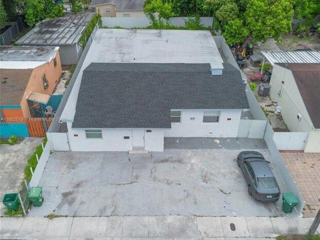 4 bedroom, Miami FL 33142 LS93440259