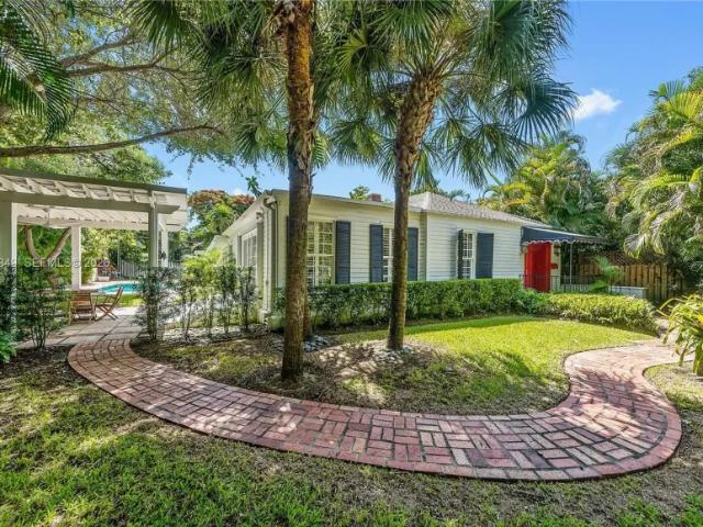 4 bedroom, Miami FL FL 33133 LS102395144