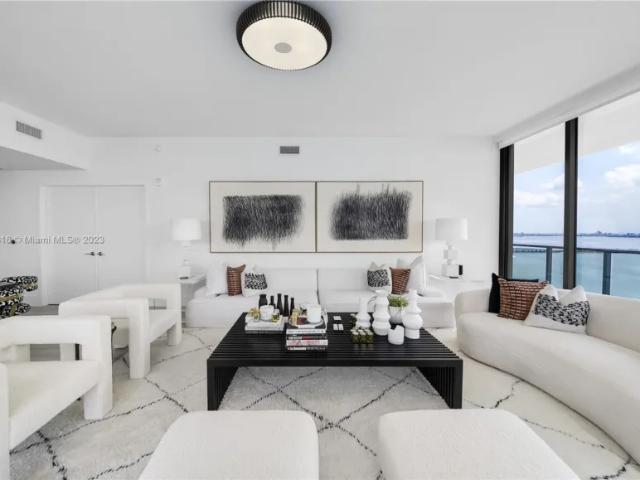 4 bedroom, Miami FL FL 33137 102795054