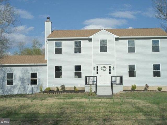 4 bedroom, Mickleton NJ 08056 102564620