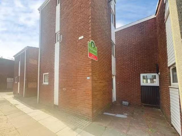 4 bedroom Mid Terrace House to rent, Abbeywood, Skelmersdale.