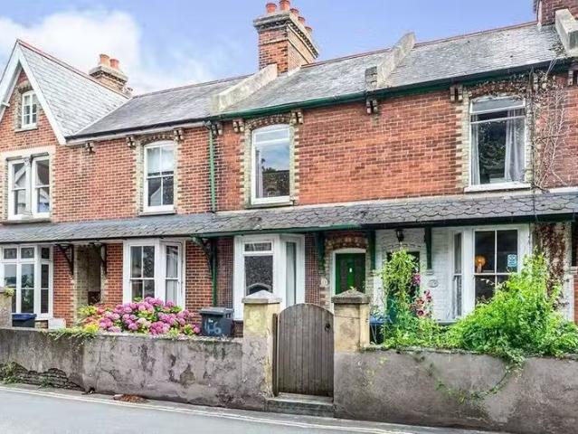 4 bedroom Mid Terrace House to rent, Pound Lane, Canterbury, C.