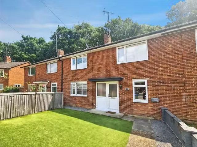 4 bedroom Mid Terrace House to rent, Preshaw Close, Southampto.