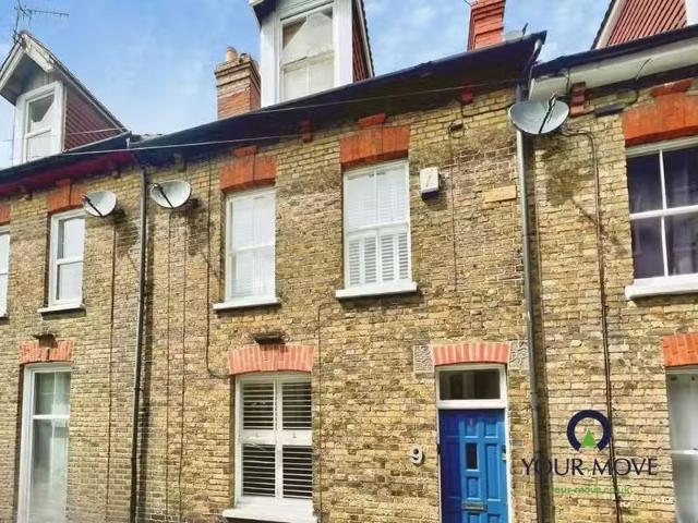 4 bedroom Mid Terrace House to rent, Rodney Street, Ramsgate.