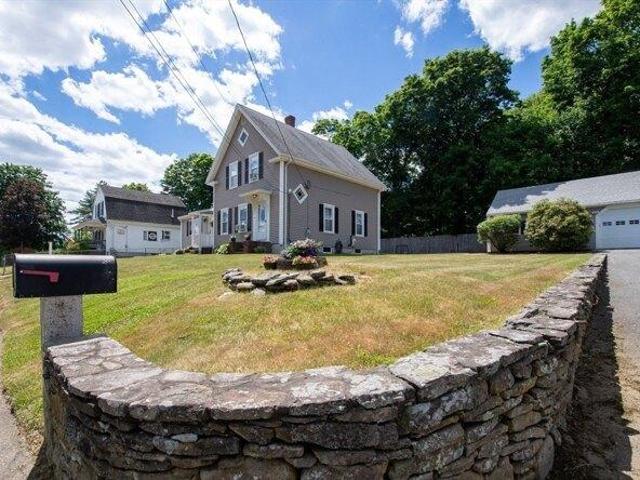 4 bedroom, Middleboro MA 02346 104442694
