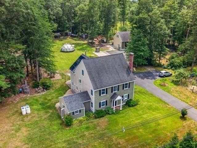 4 bedroom, Middleboro MA 02346 105082370