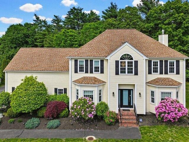 4 bedroom, Middleboro MA 02346 LS102961116