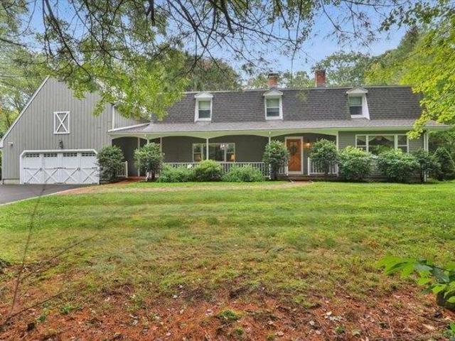 4 bedroom, Middlebury CT 06762 LS101630044