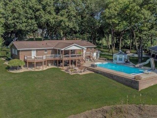 4 bedroom, Middlebury IN 46540 LS93135243