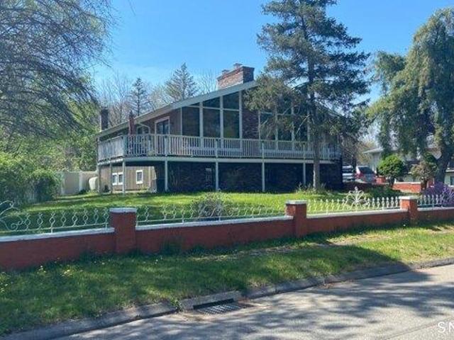 4 bedroom, Middletown CT 06457 102476895