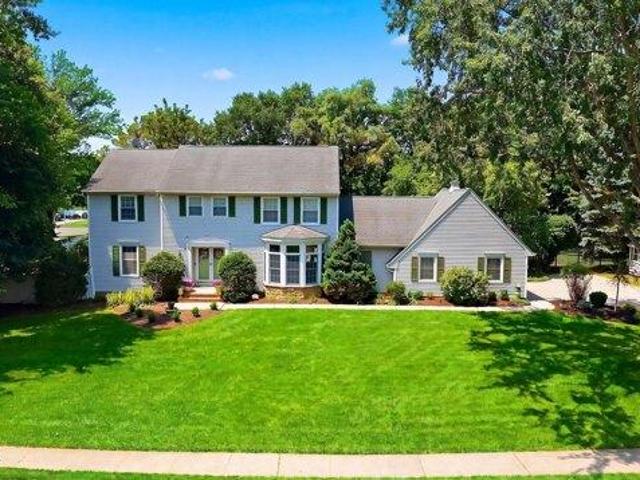 4 bedroom, Middletown NJ 07748 105140798