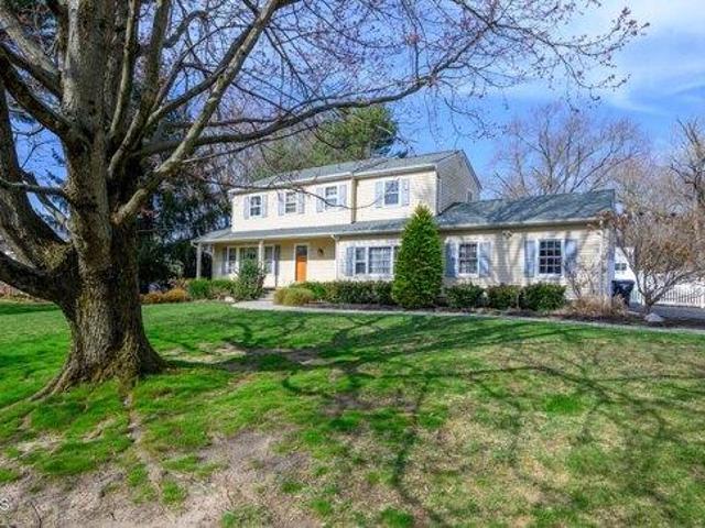 4 bedroom, Middletown NJ 07748 LS101632144