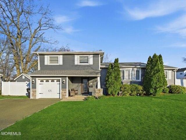 4 bedroom, Middletown NJ 07748 LS101707344