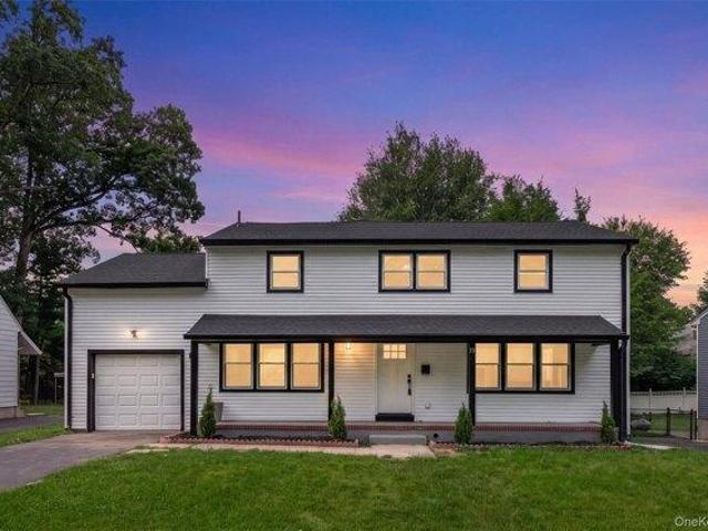 4 bedroom, Middletown NY 10940 104921012