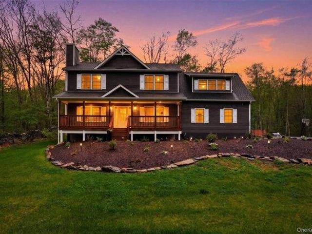 4 bedroom, Middletown NY 10940 LS102562727