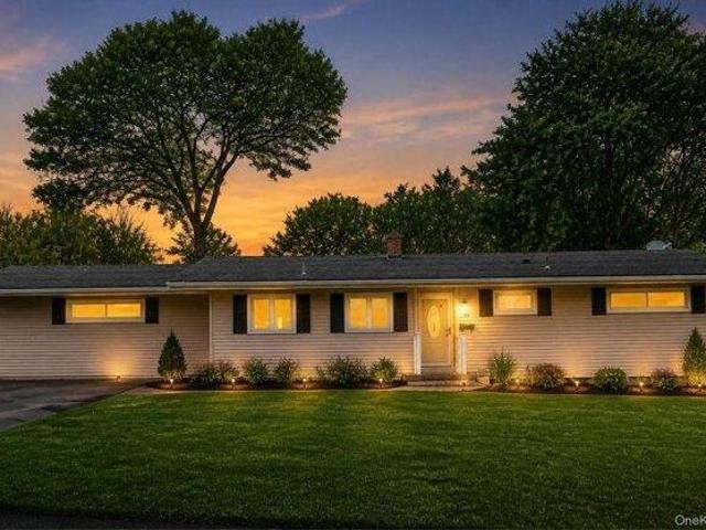 4 bedroom, Middletown NY 10940 LS102566468